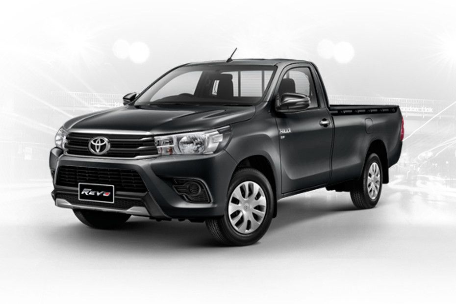Toyota Hilux Revo Standard Cab 2022 4x2 2.8J Plus Price, Review in ...