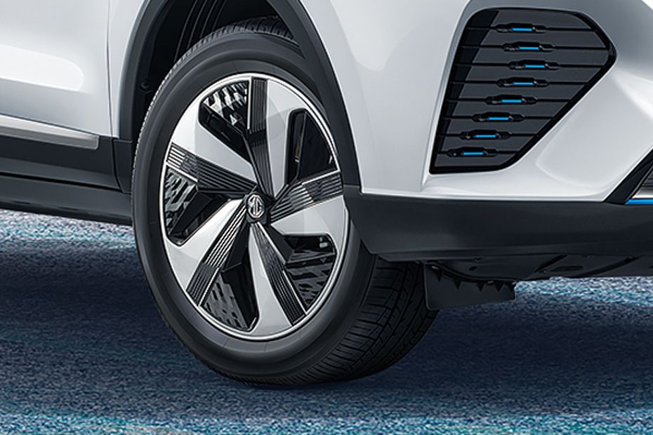 MG VS HEV 2025 Model D Price, Review in Thailand | ZigWheels