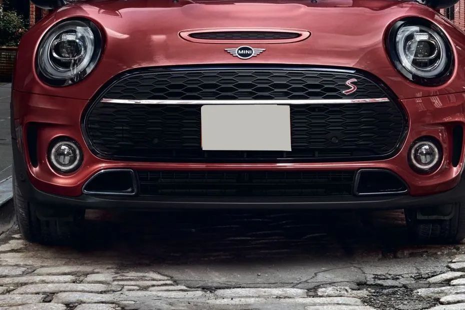 Mini Clubman 2024 Colours, Available in 13 Colours in Thailand | ZigWheels