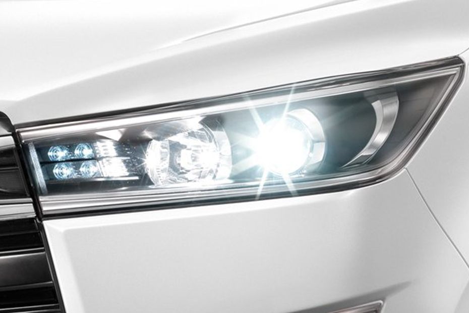 Toyota Innova Crysta 2022 Price in Thailand - Find Reviews, Specs ...