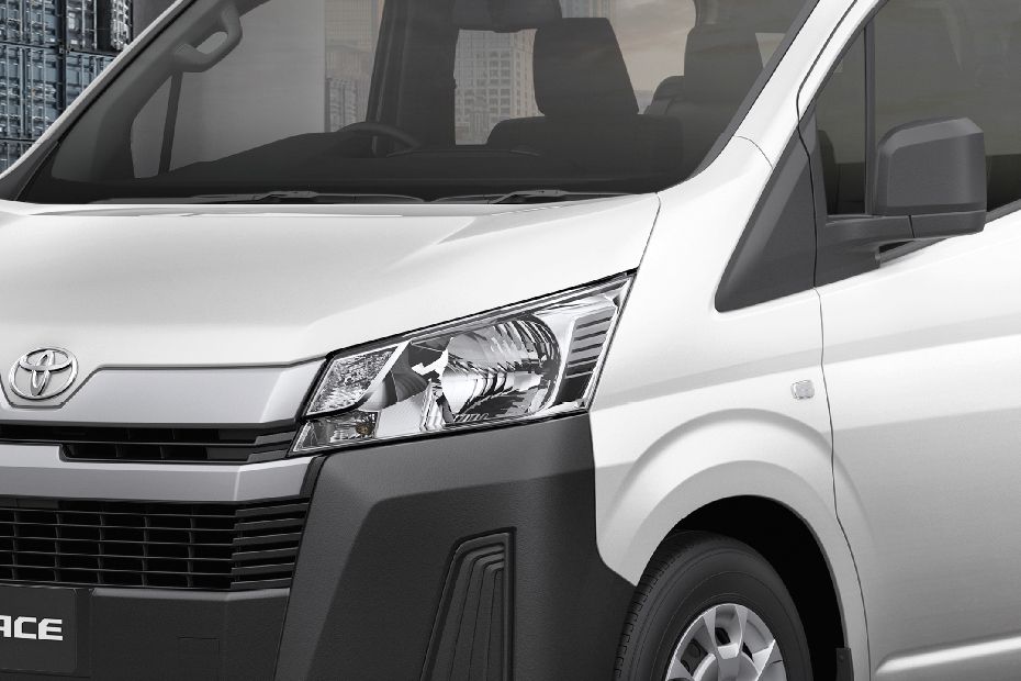 Toyota Hiace 2022 Colours, Available in 2 Colours in Thailand | ZigWheels