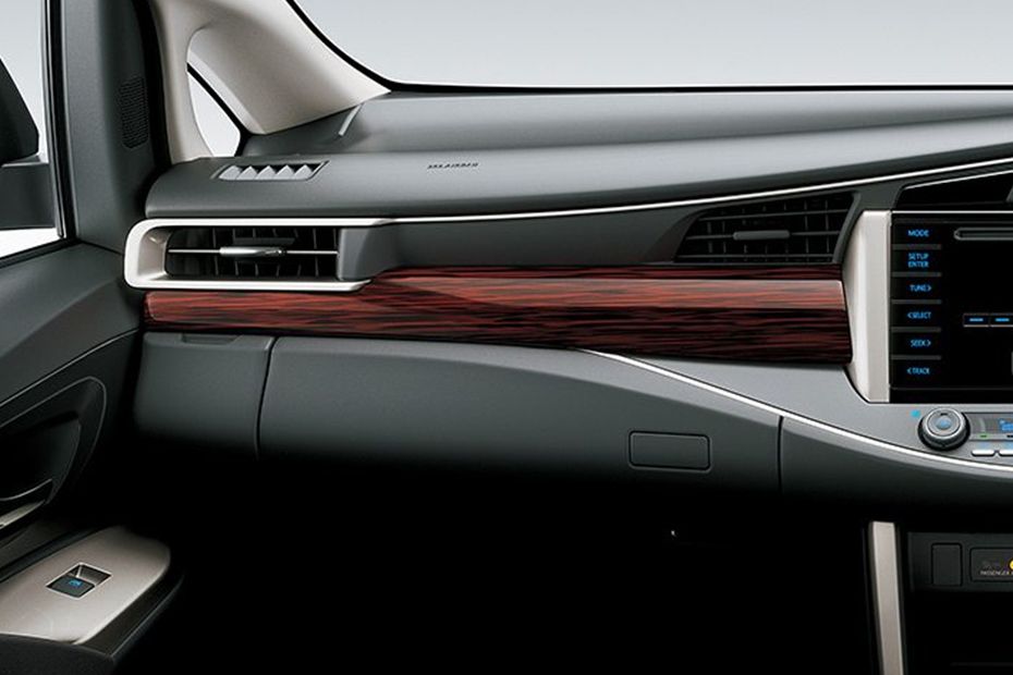 Toyota Innova Crysta 2022 Price in Thailand - Find Reviews, Specs ...